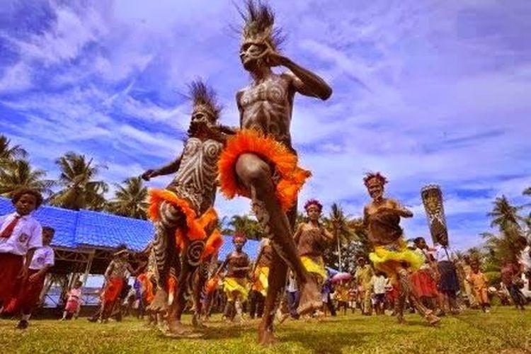 Tari Suanggi: Latar Belakang dan Gerakan | Kuatbaca.com